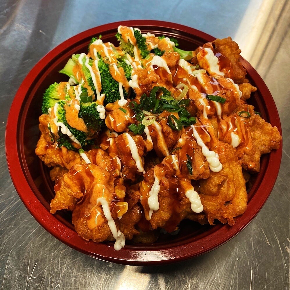 Korean Style Fried Chicken Rice Bowl | 후라이드 치킨 덮밥 | Wok Me Up